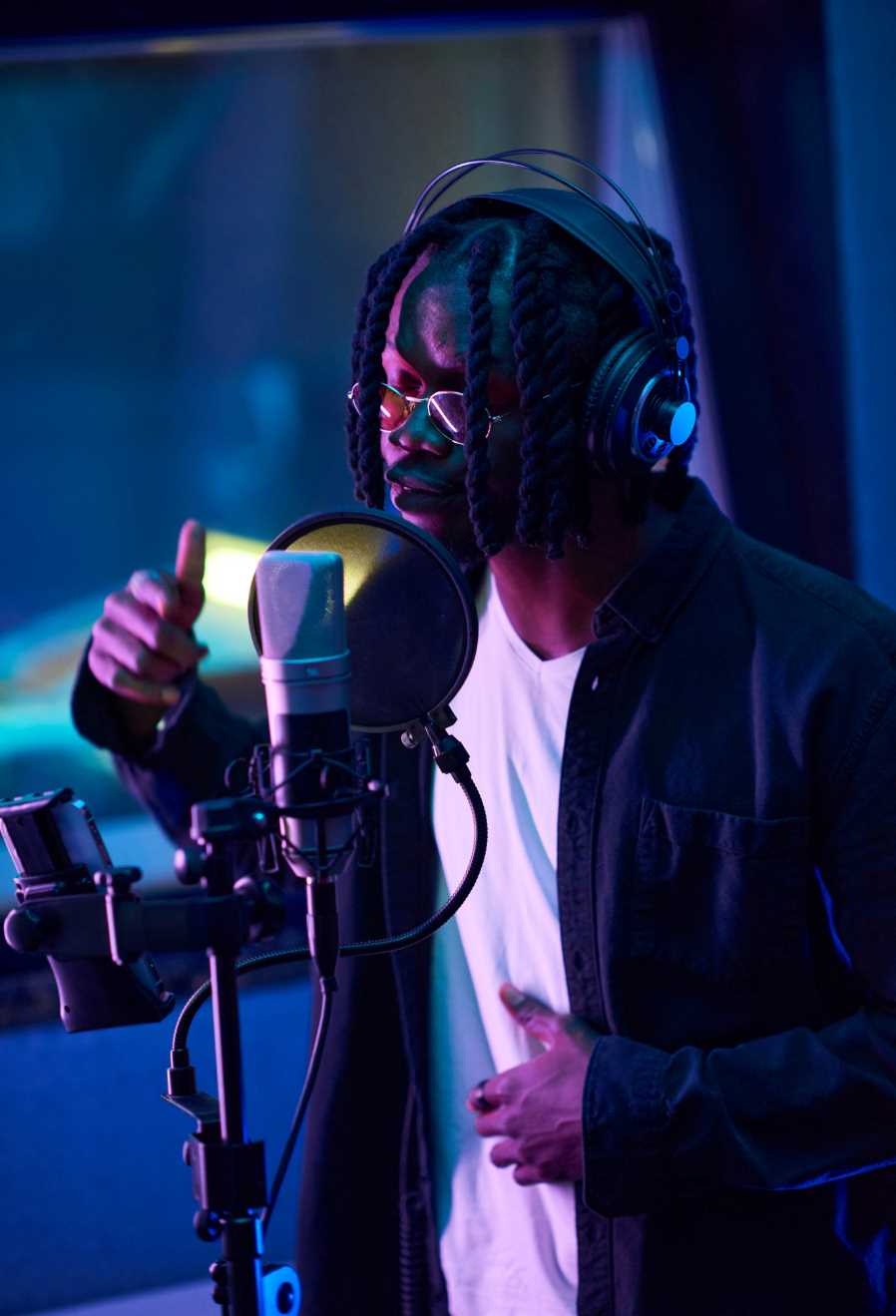 Exploring Mic Placement Techniques for Optimal Recording - AMP Music ...